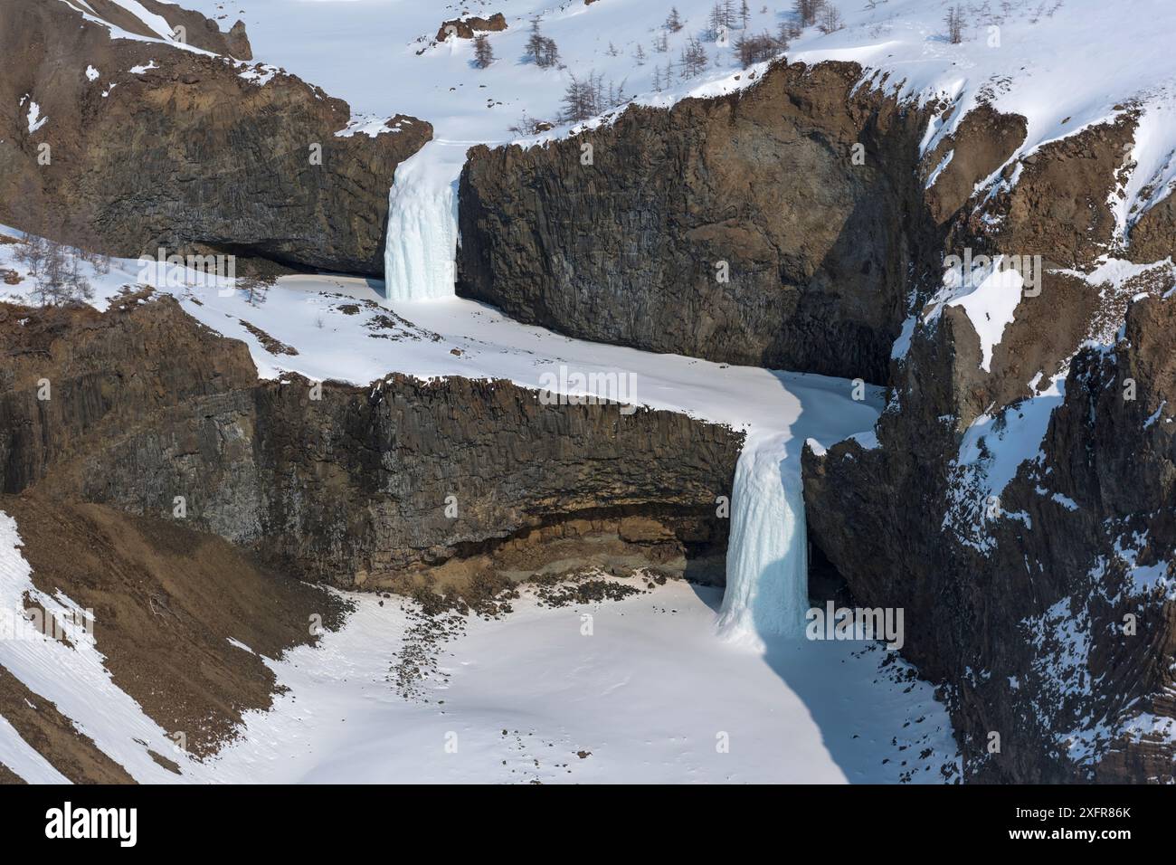 Frozen waterfall, Putoransky State Nature Reserve, Putorana Plateau ...