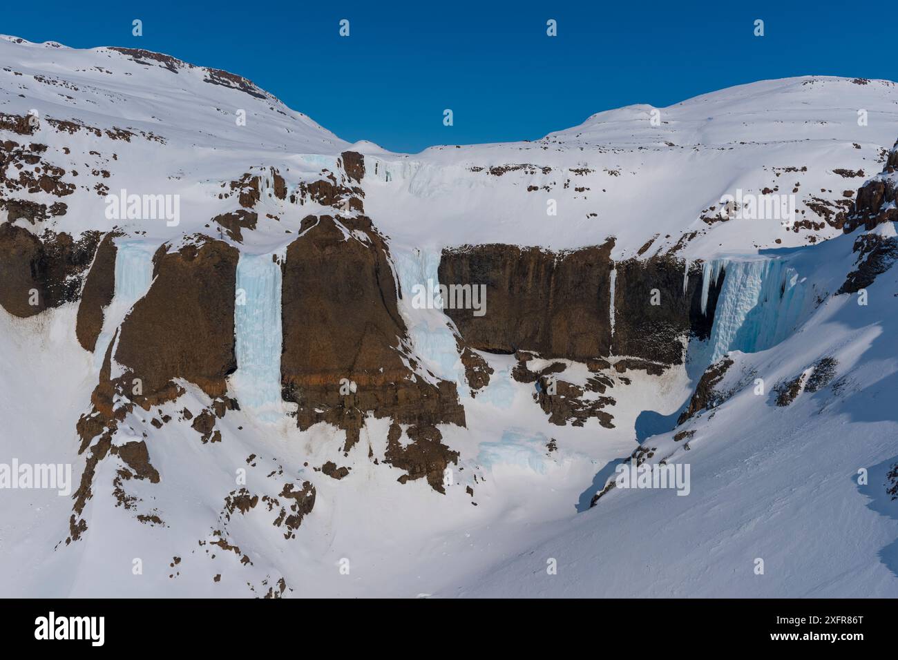 Frozen waterfall, Putoransky State Nature Reserve, Putorana Plateau ...