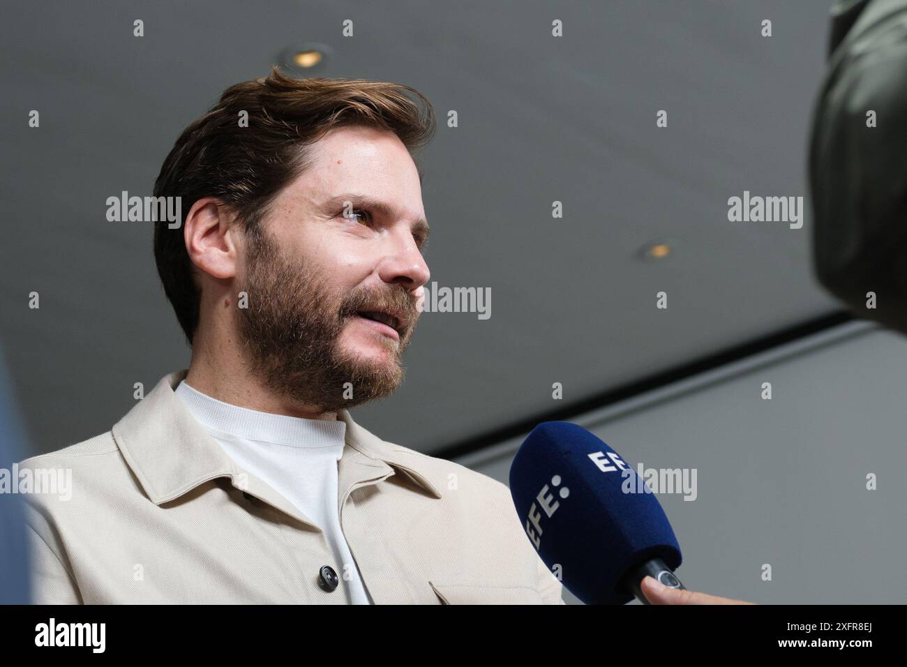 Actor Daniel Brühl attends to "Becoming Karl Lagerfeld" photocall at ...