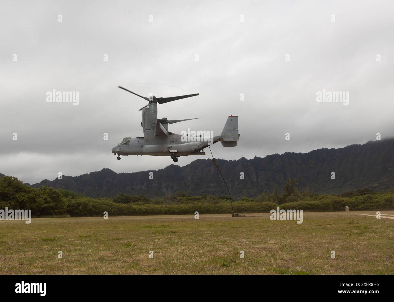 A U.S. Marine Corps MV-22B Osprey with Marine Medium Tiltrotor Squadron ...