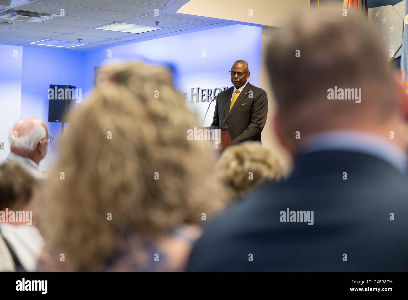 Secretary of Defense Lloyd J. Austin III hosts the Hall of Heroes ...