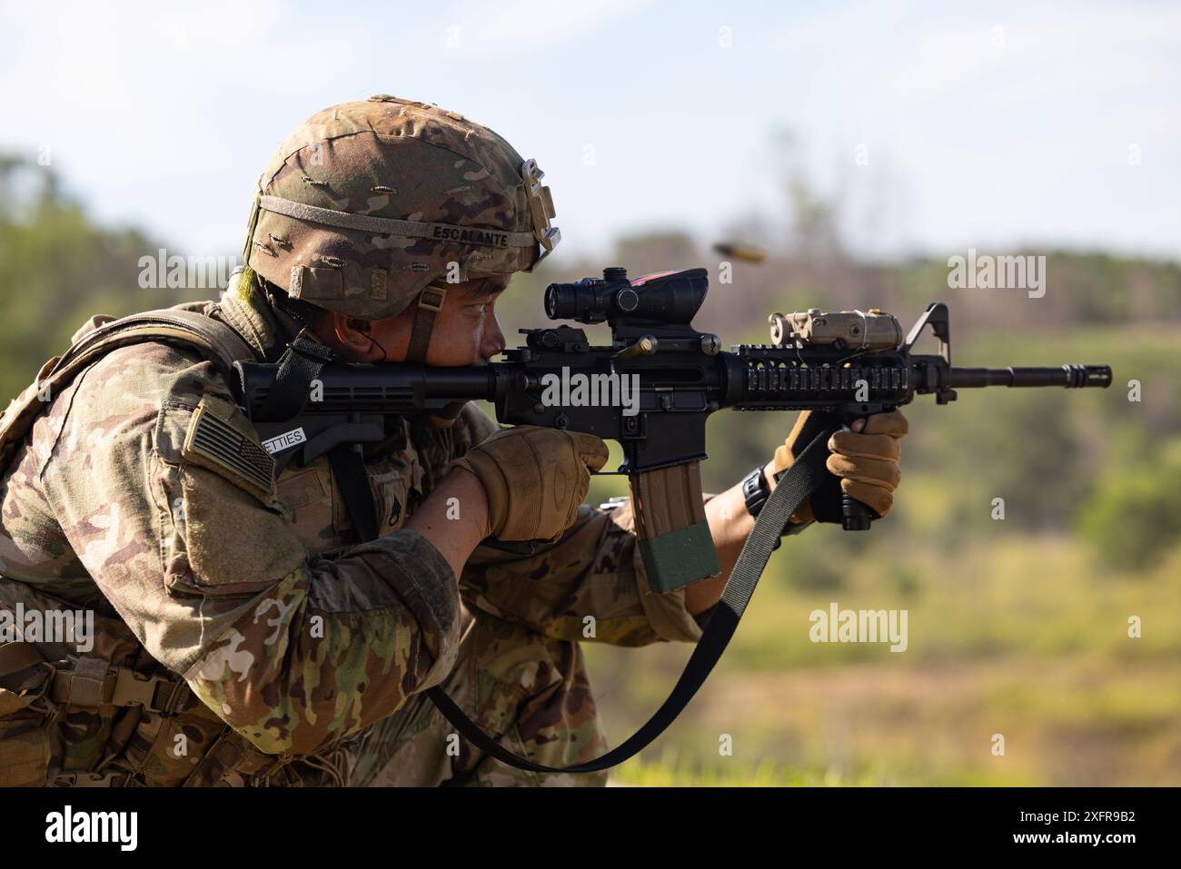 U.S. Army Soldiers with the 3rd Squadron, 4th Cavalry Regiment, 3rd ...
