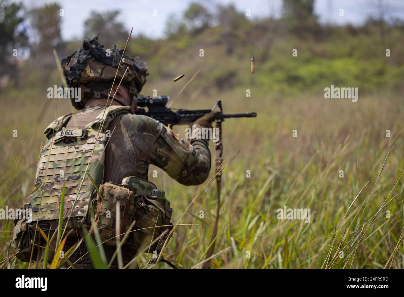 U.S. Army Soldiers with the 3rd Squadron, 4th Cavalry Regiment, 3rd ...