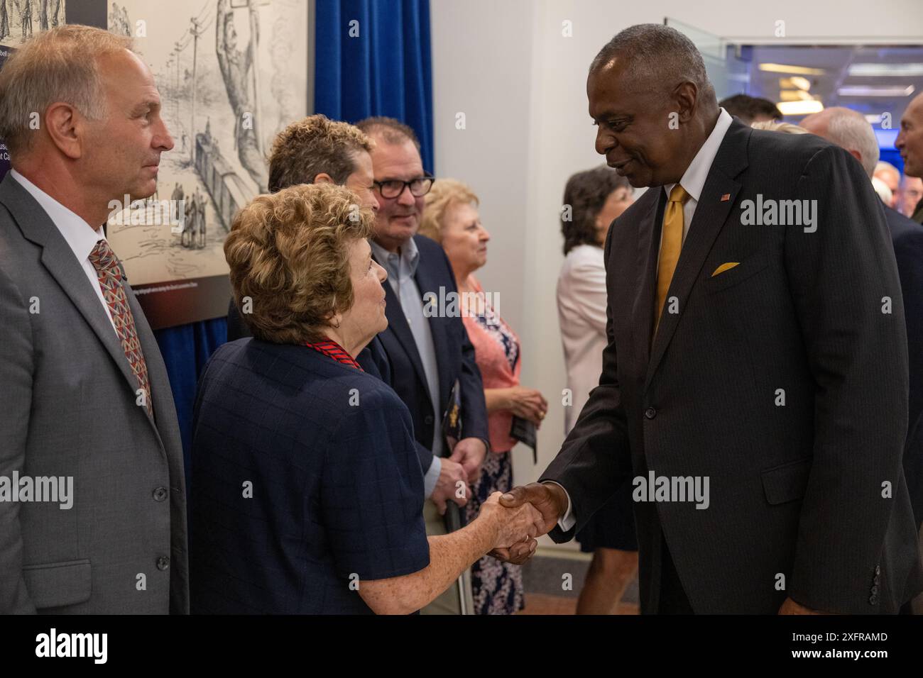 Secretary of Defense Lloyd J. Austin III hosts the Hall of Heroes ...