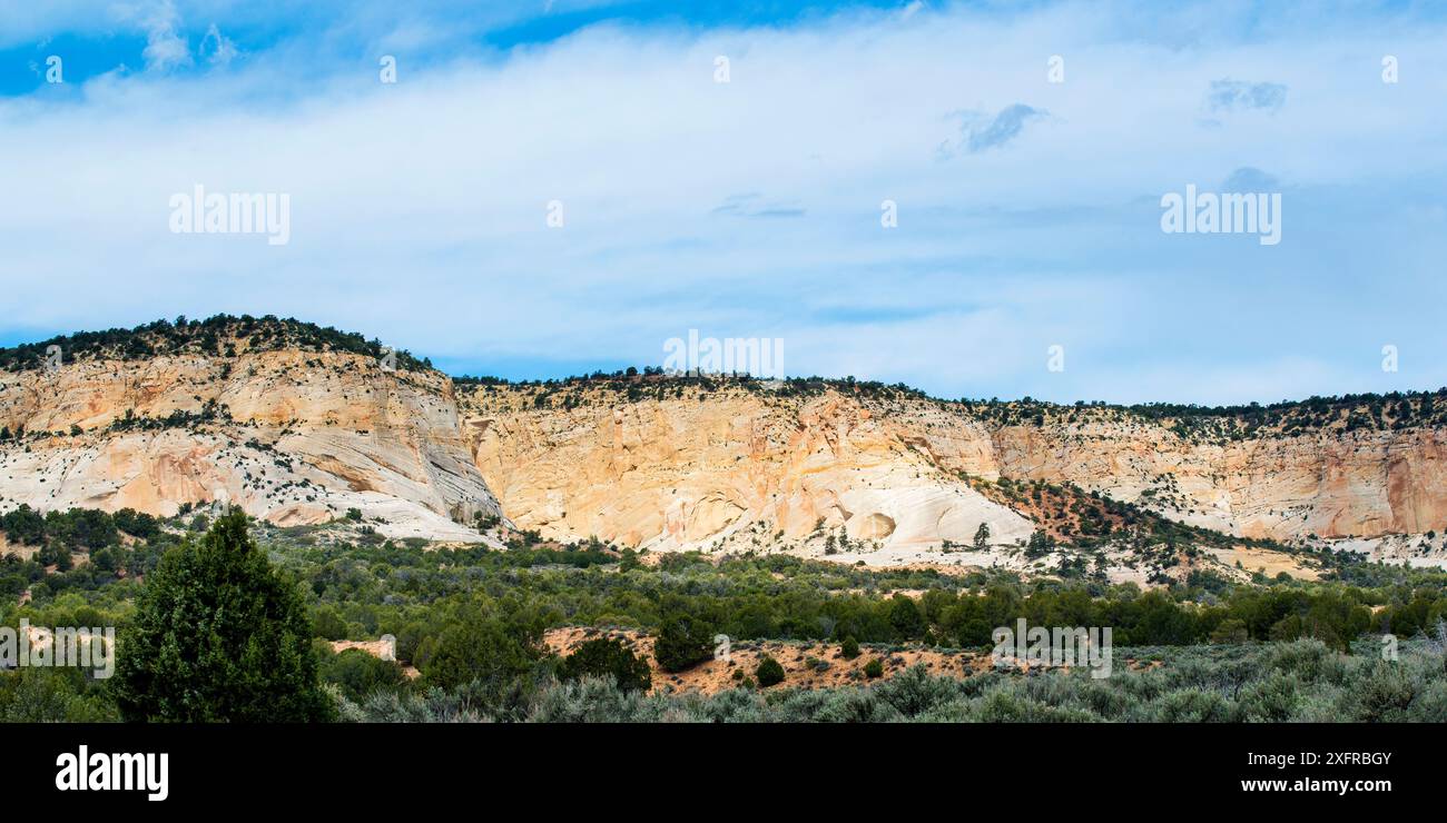 Majestic White Cliffs, Grand Staircase-Escalante National Monument ...