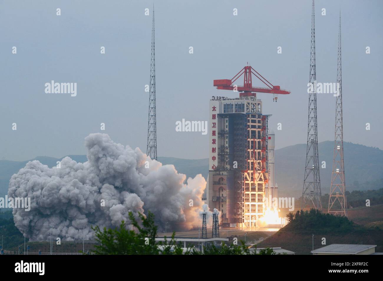 Long march 6 carrier rocket hi-res stock photography and images - Alamy