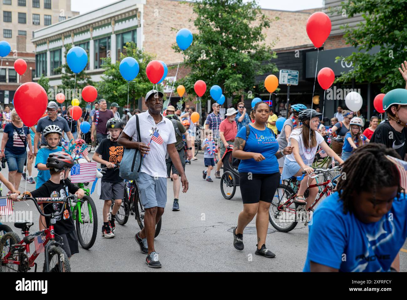Chicago 4th of July Hyde Park parade Stock Photo - Alamy