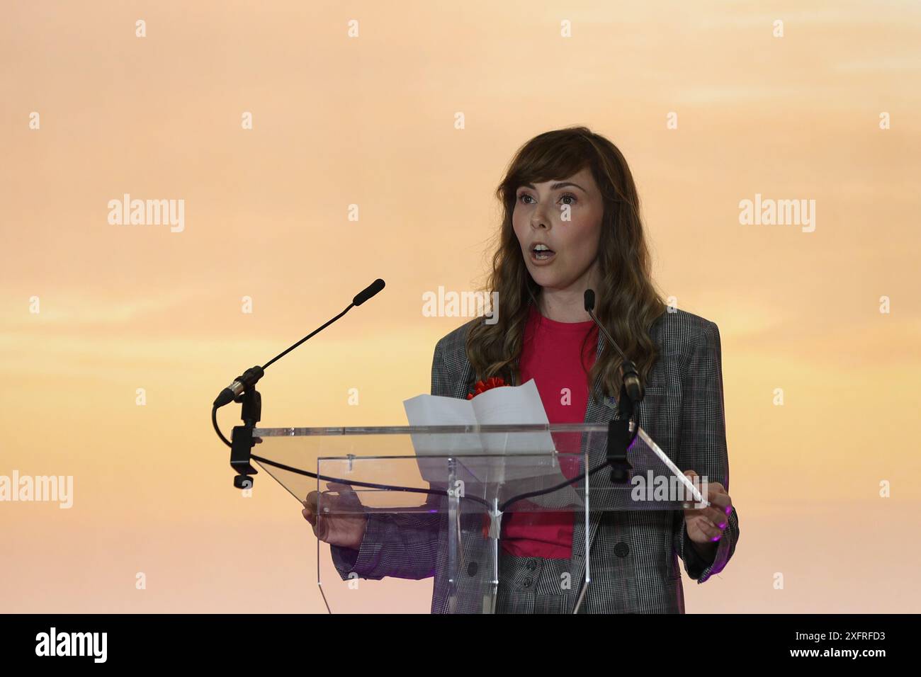 Emma foody labour mp hi-res stock photography and images - Alamy