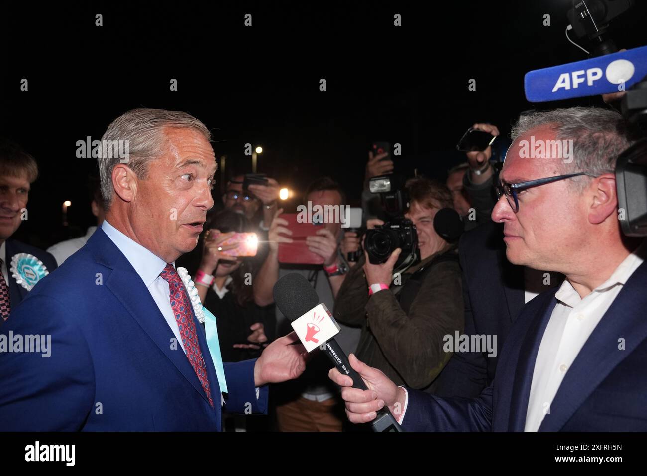 Nigel farage clacton leisure centre hi-res stock photography and images ...