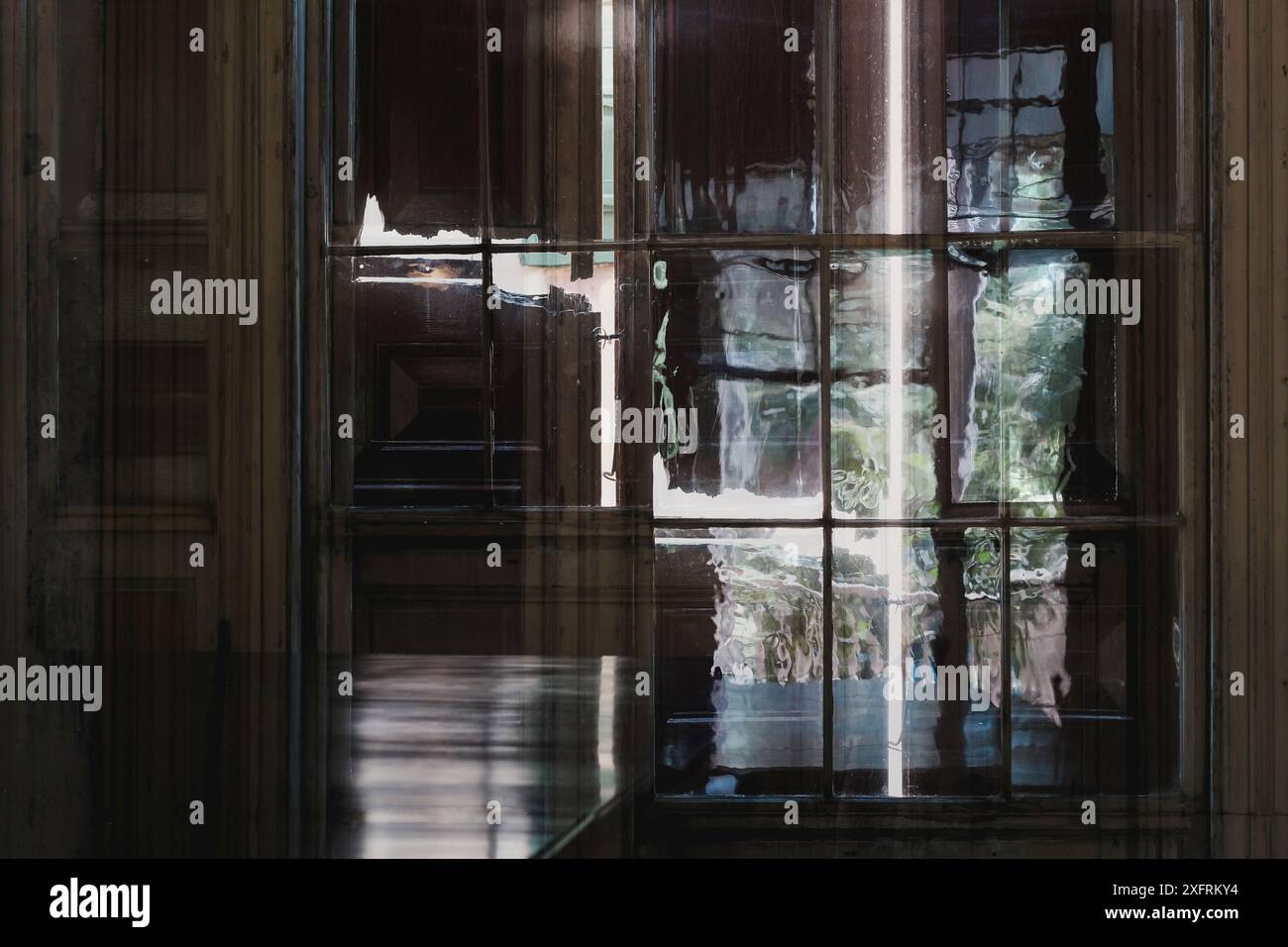 Interior of the Aiken-Rhett House Museum, Charleston, South Carolina ...
