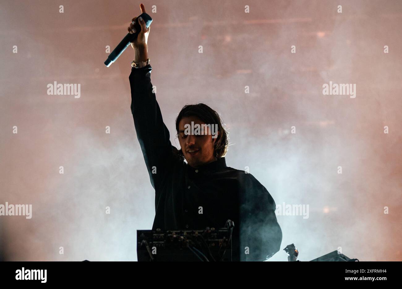 Apashe concert hi-res stock photography and images - Alamy