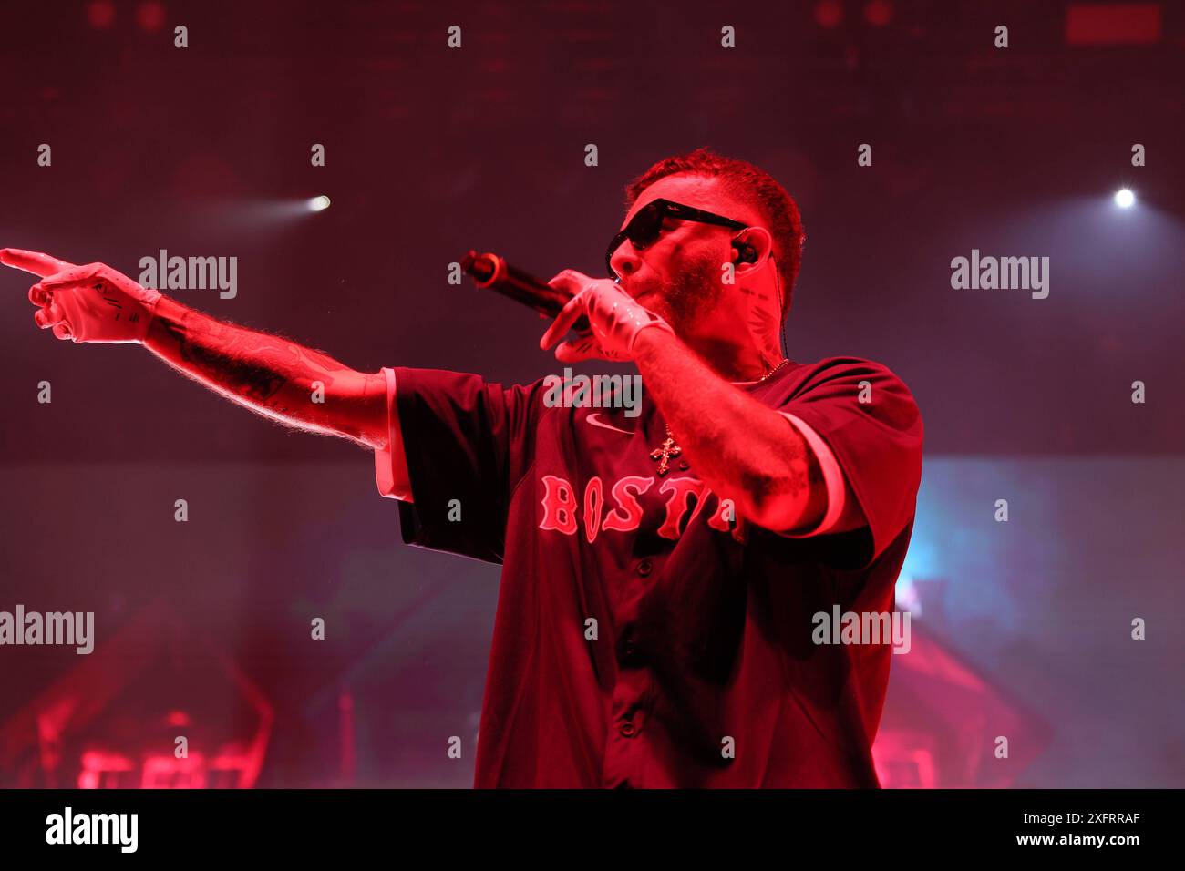 Hellraisers tour hi-res stock photography and images - Alamy