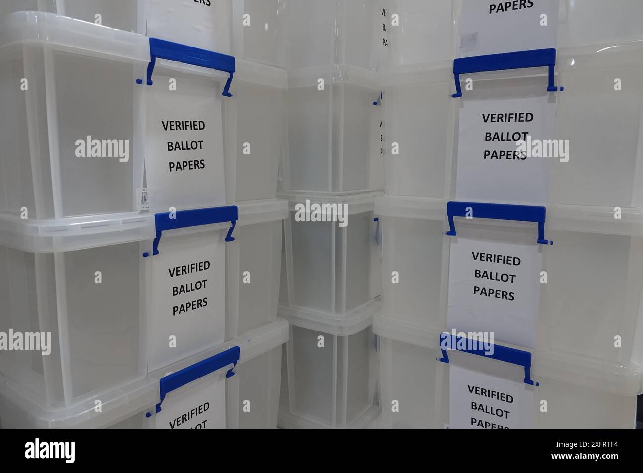 Ballort boxes hi-res stock photography and images - Alamy