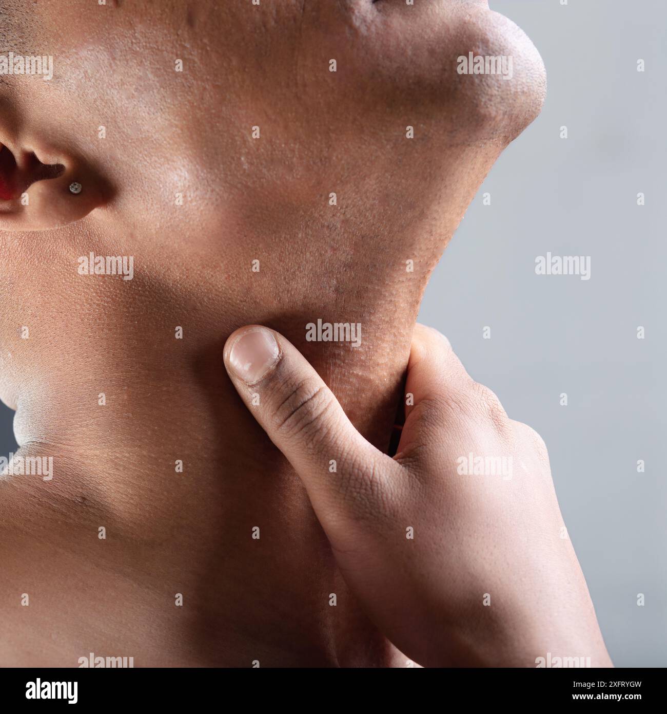 Vocal cord hi-res stock photography and images - Alamy