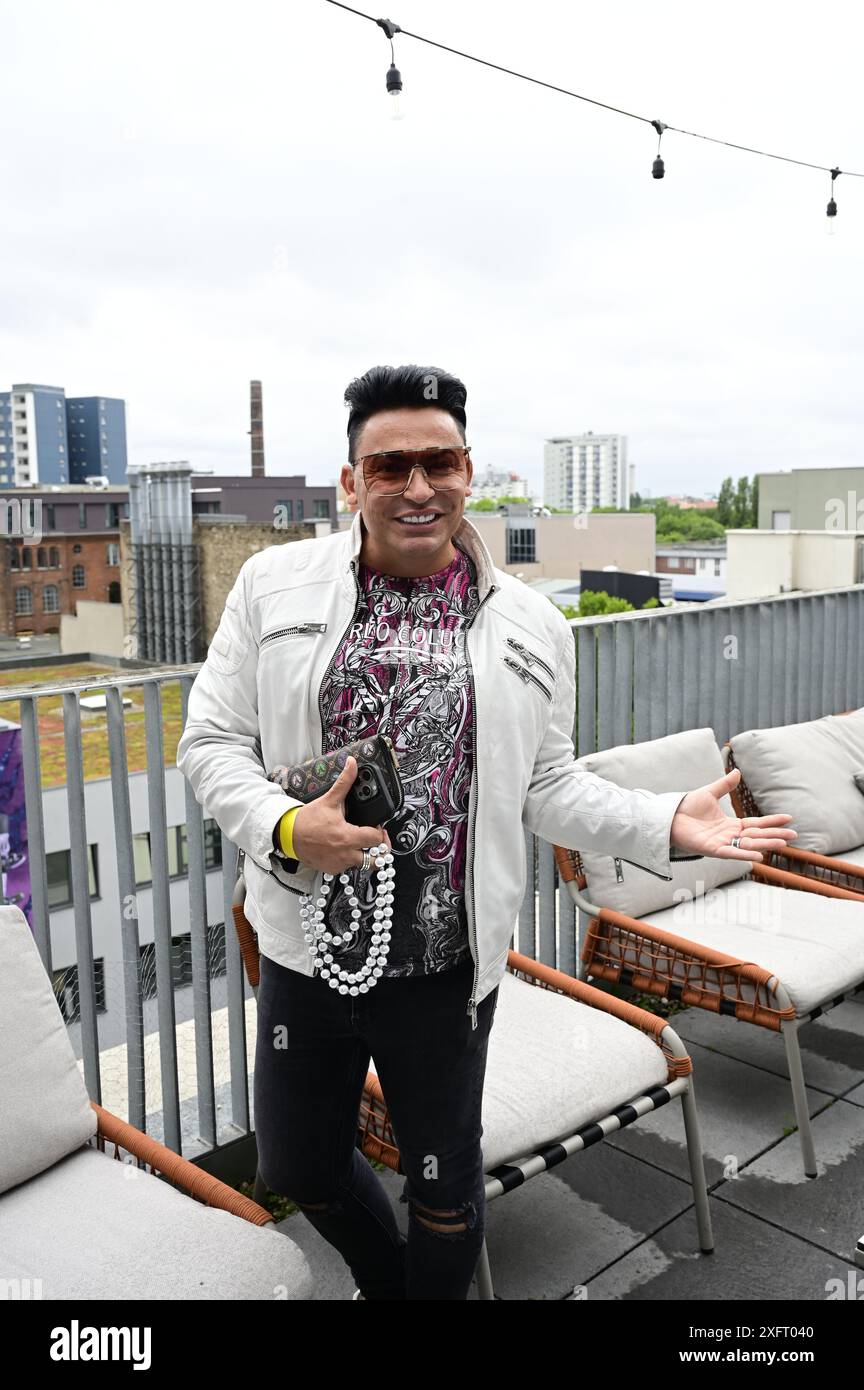 Matthias Mangiapane beim Mates Date Influencer Event auf der Berlin ...