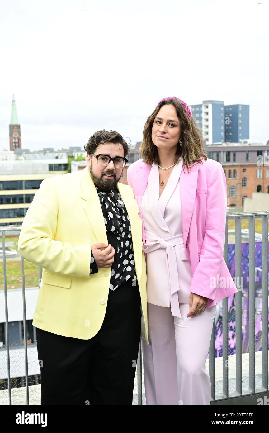 Steven Preisner und Saskia Grimm beim Mates Date Influencer Event auf ...