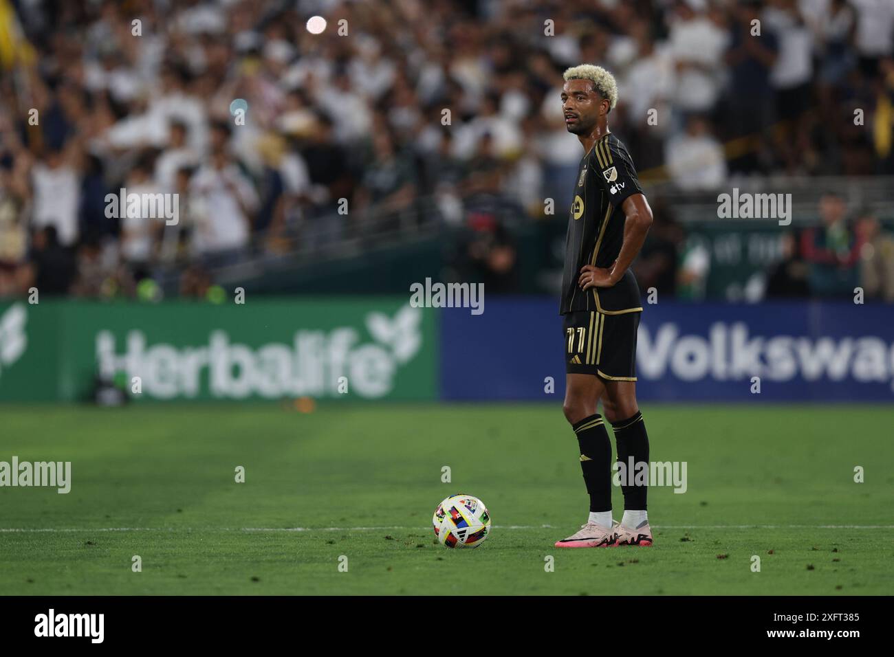 July 4, 2024, Pasadena, California, USA: Los Angeles FC midfielder ...