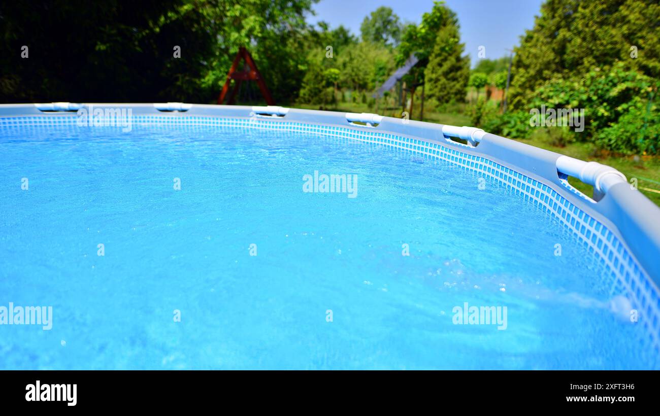 Swimming pool with metal frame for home and garden. Frame swimming pool ...