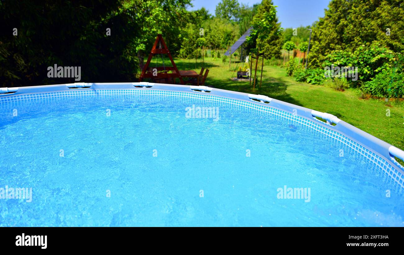 Swimming pool with metal frame for home and garden. Frame swimming pool ...
