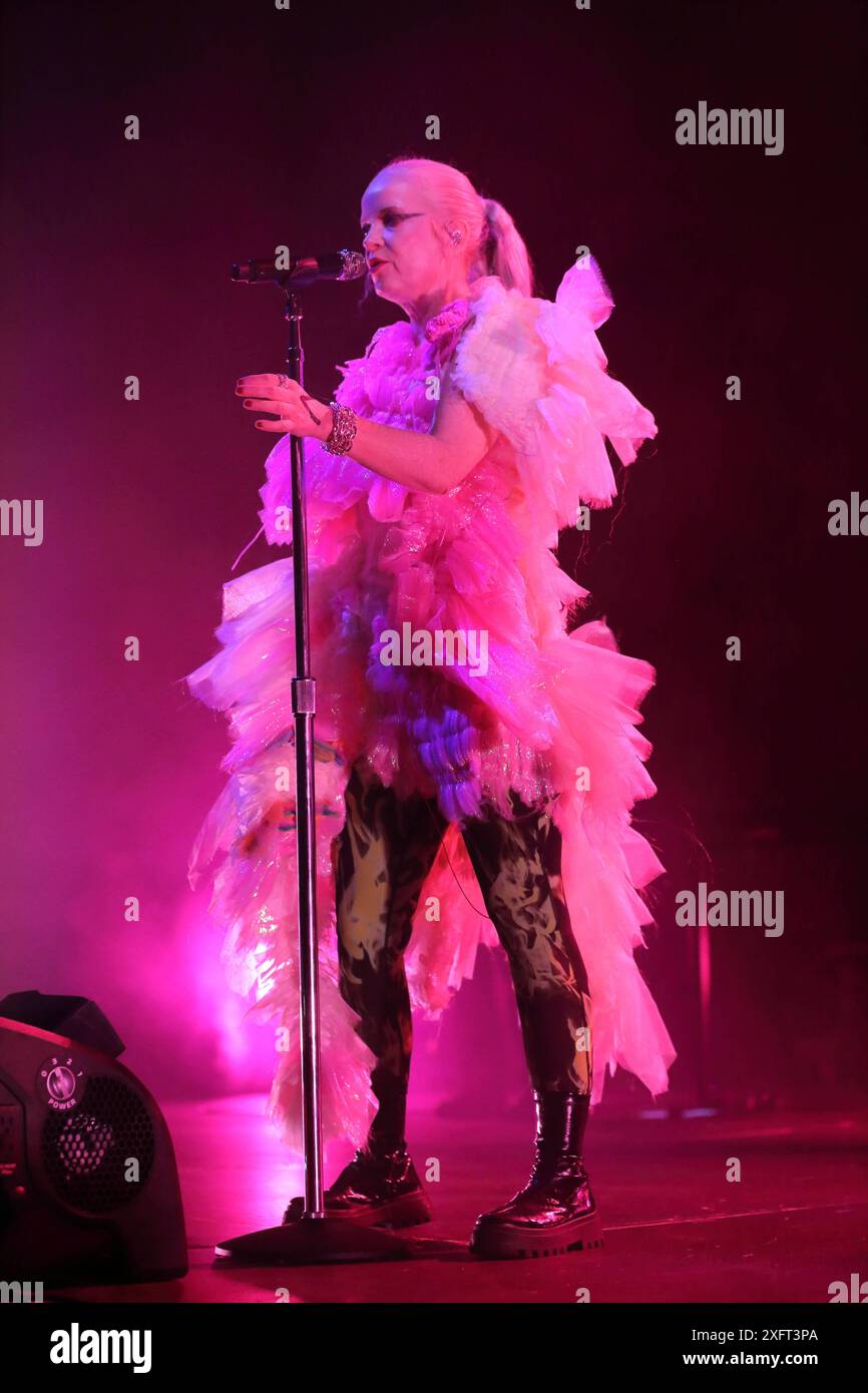 Shirley Manson von der Band Garbage bei einem Konzert in der Uber Eats ...