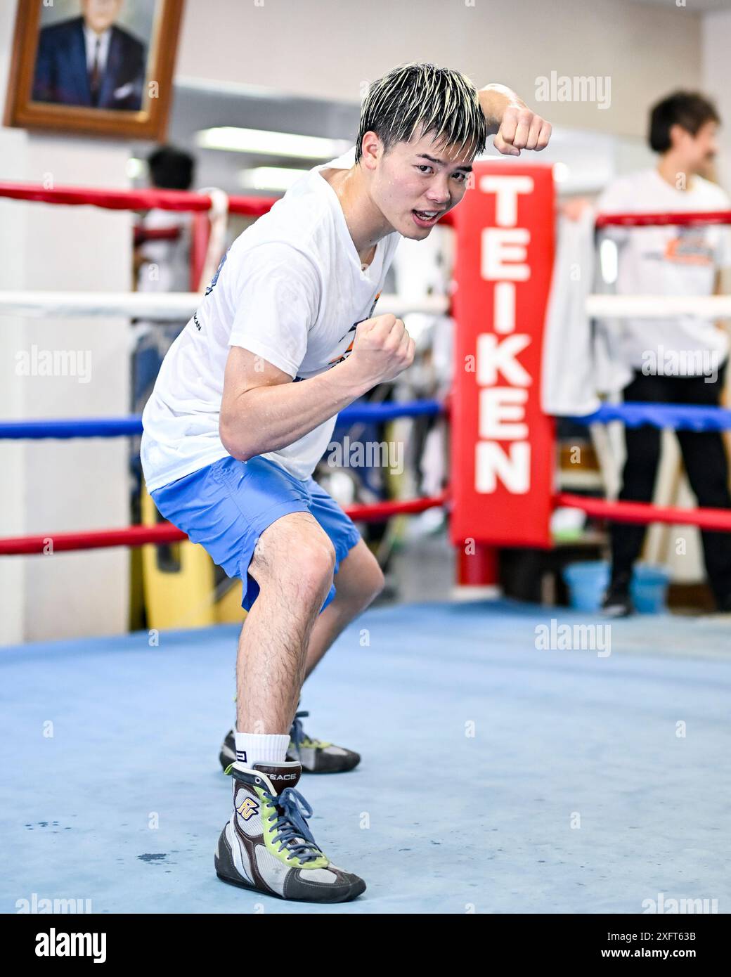 Tenshin Nasukawa, pro-boxer of Japan during a public workout at in ...