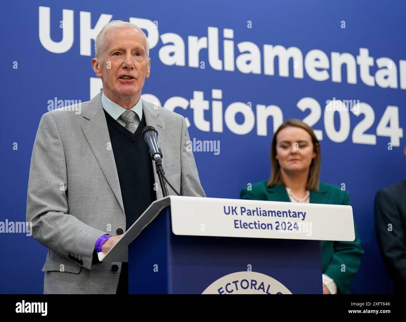 Gregory Campbell of the DUP is re-elected in East Londonderry at ...