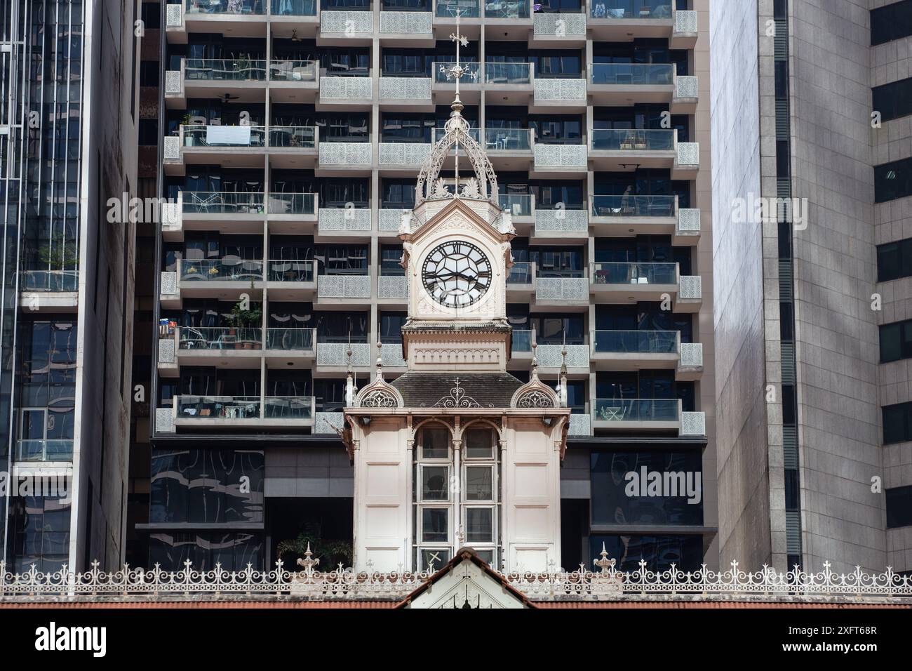 Distinctive Lau Pa Sat clock tower, a national monument in Singapore ...
