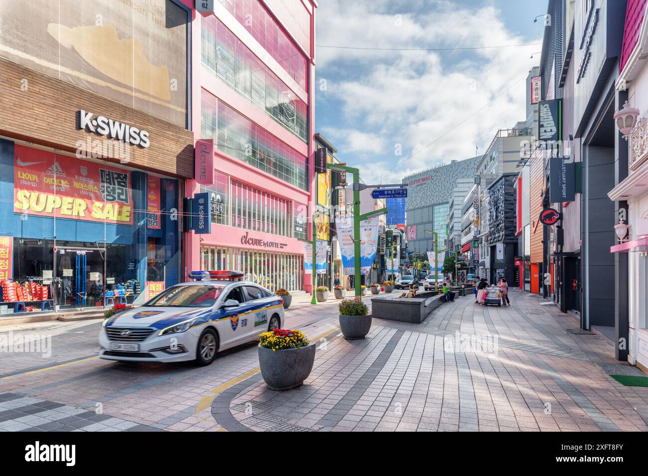 Police car busan south korea hi-res stock photography and images - Alamy
