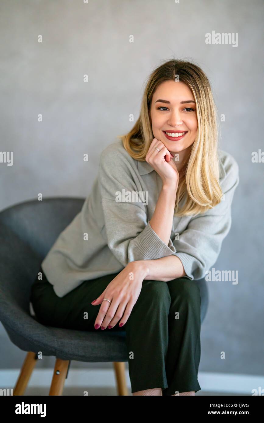 Happy confident professional business woman in office, portrait ...