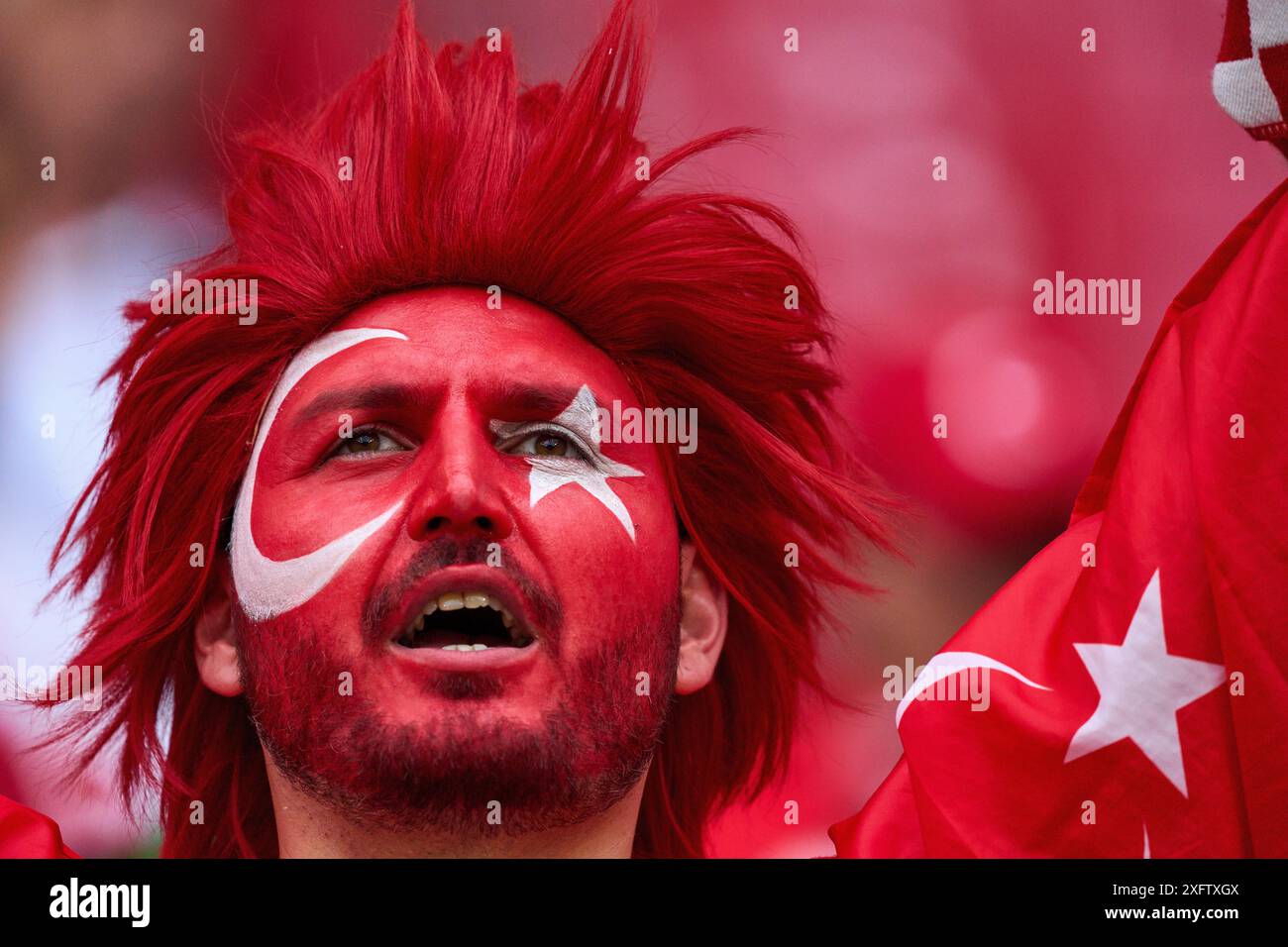 Fans TUR in the best of 16 match AUSTRIA - TueRKIJE 1-2 of the UEFA ...