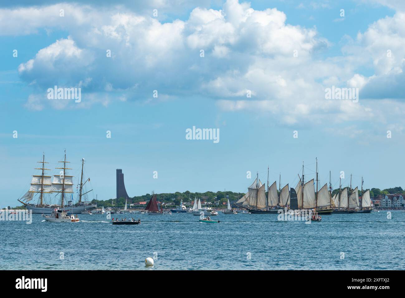 Windjammer Parade, Kiel Week 2024, Kiel Fjord, Falkenstein Beach, Kiel ...
