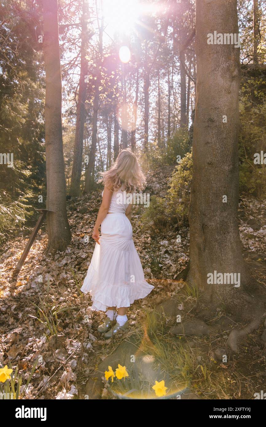 Sunlight through a dress hi-res stock photography and images - Alamy