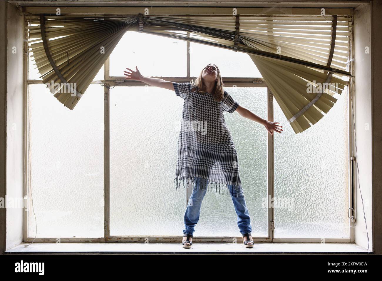 Raise curtain hi-res stock photography and images - Alamy