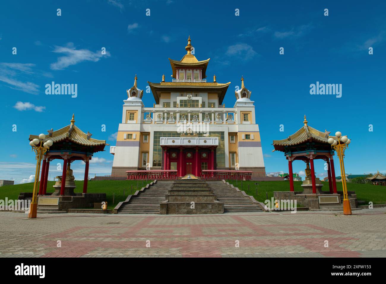 Sheddup hi-res stock photography and images - Alamy