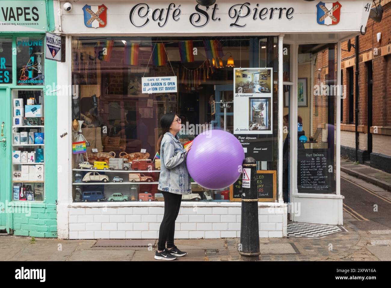 England, Kent, Canterbury, The High Street, Amusing picture of young ...