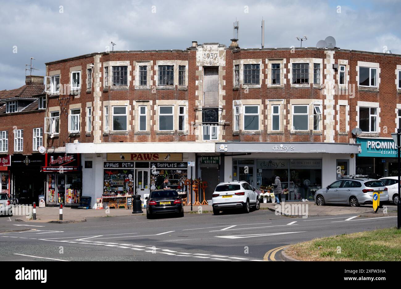 Shops in Daventry Road, Cheylesmore, Coventry, UK Stock Photo - Alamy
