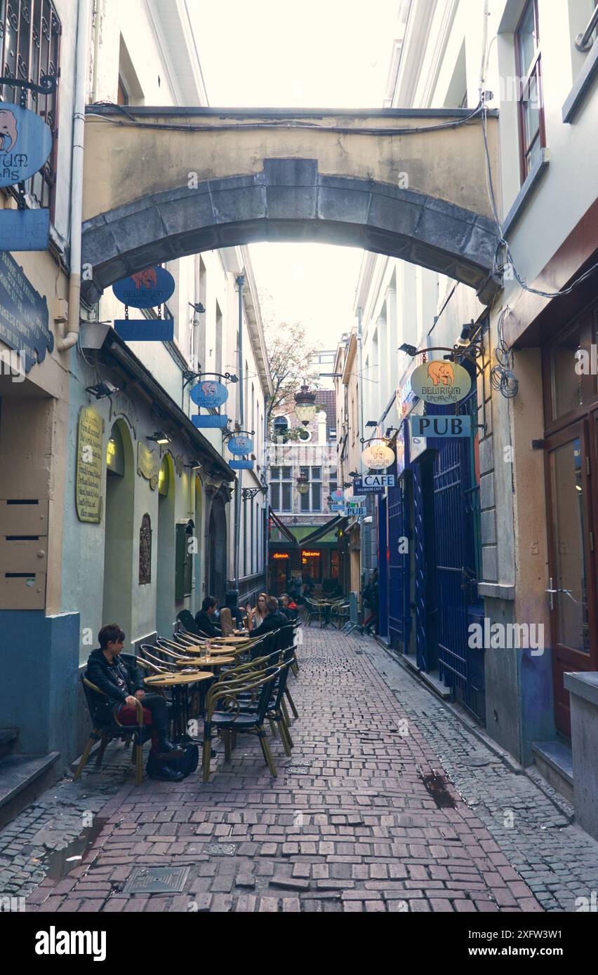 28-10-2014 Brussels, Belgium - Famous alley in brussels where the ...