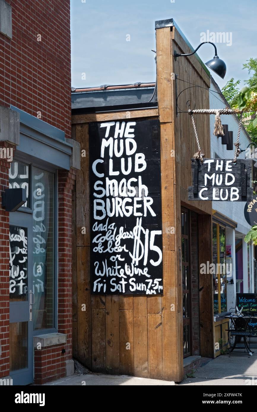 The exterior of The Mud Club on Main St in Beacon, New York.It's a hip ...