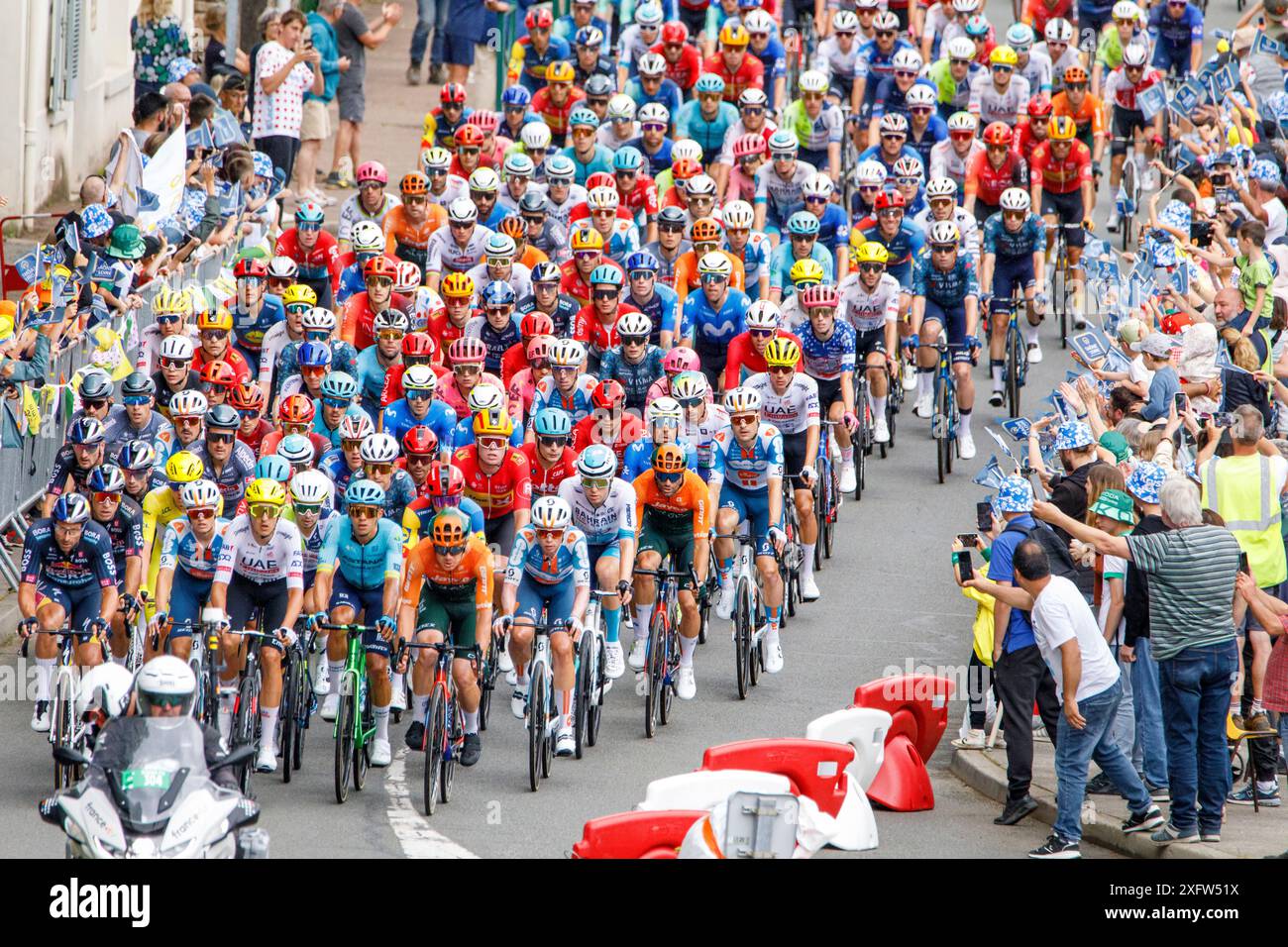 2024 tour de france hi-res stock photography and images - Alamy