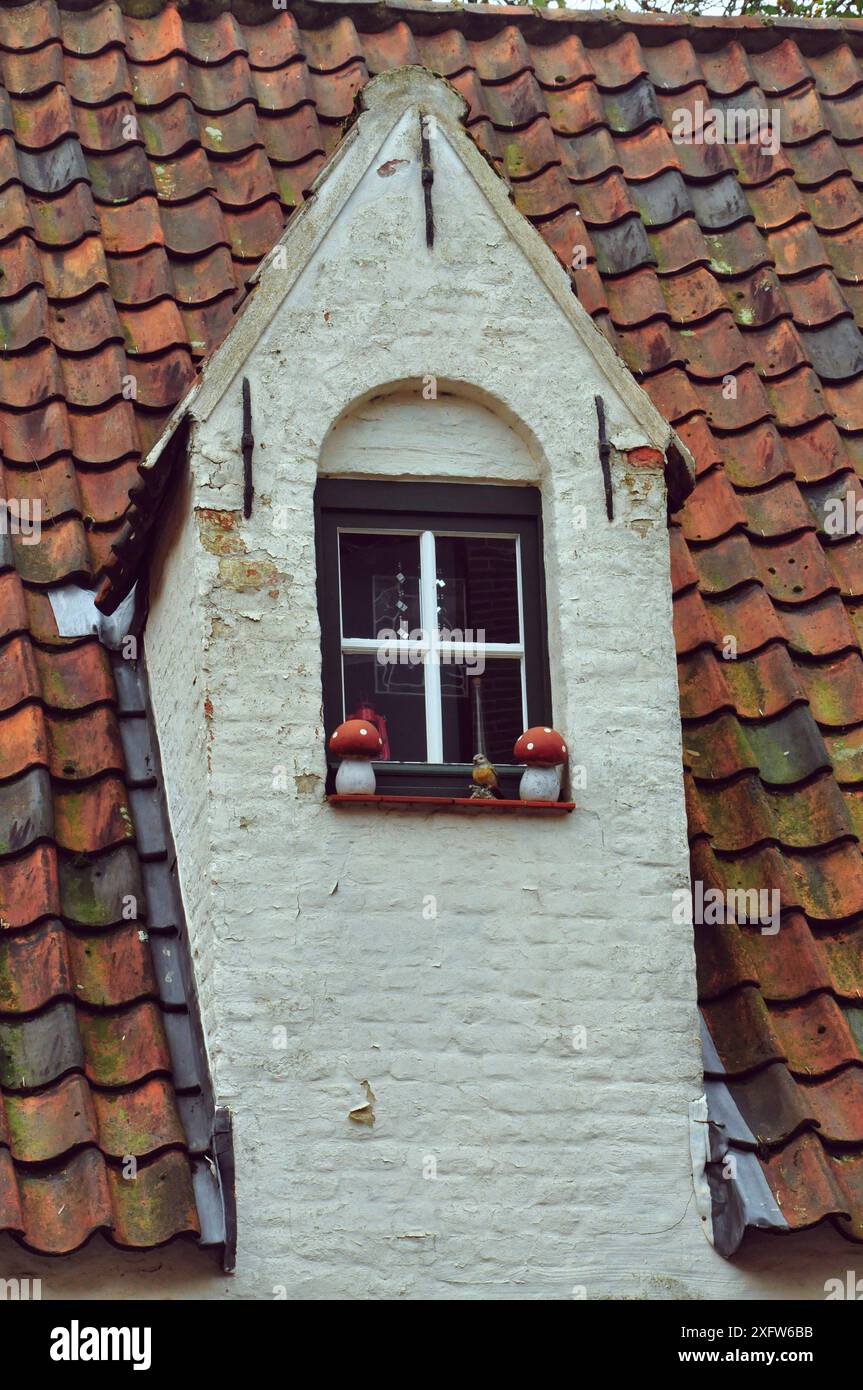 Charming rooftop scene hi-res stock photography and images - Alamy