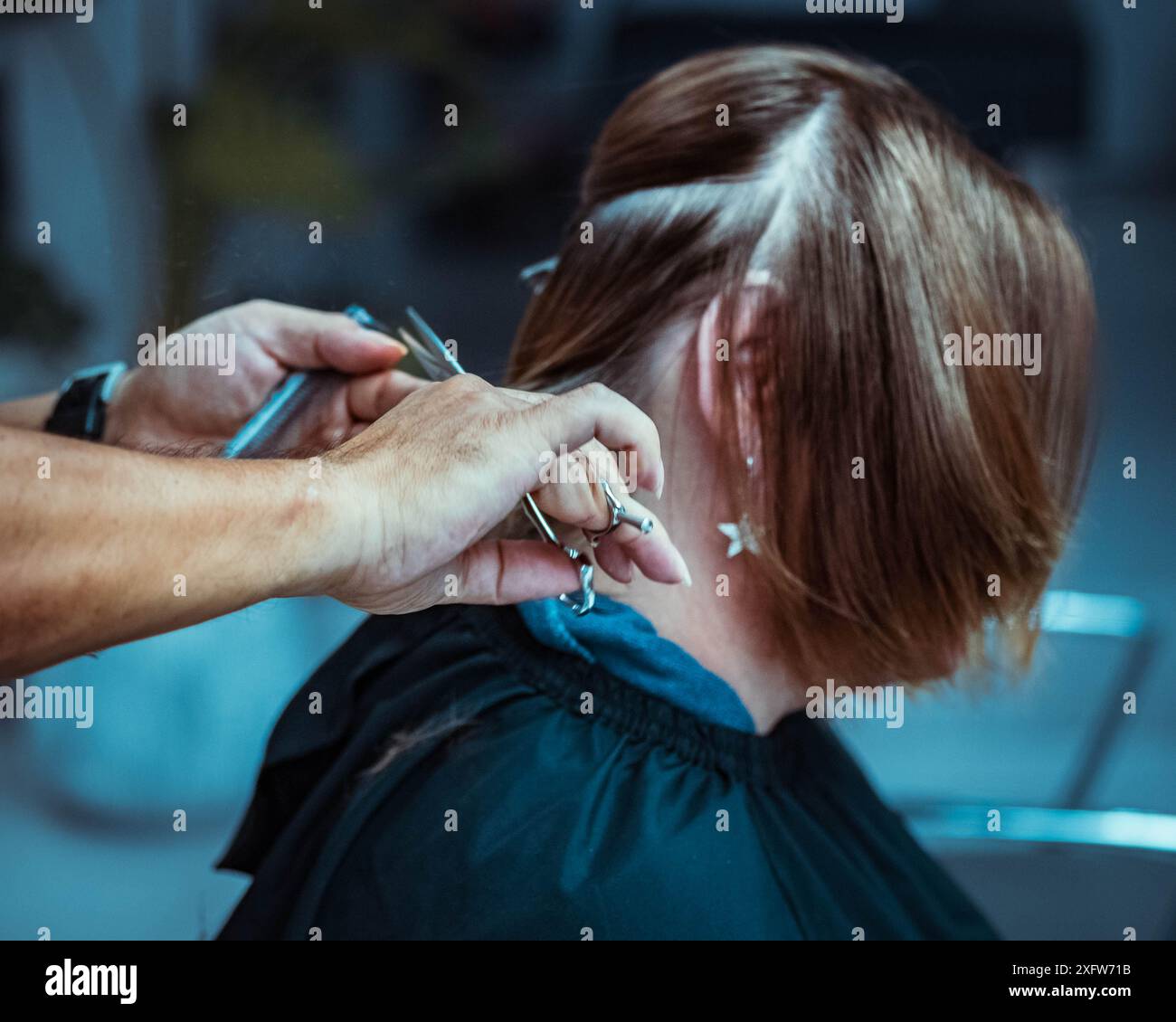 Bob cut hi-res stock photography and images - Alamy