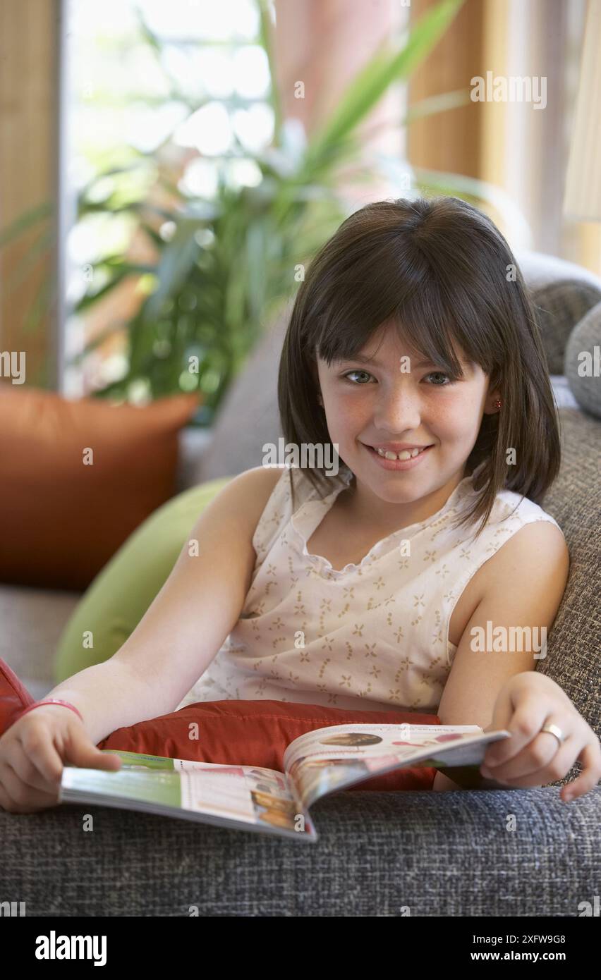 Nine facial expressions hi-res stock photography and images - Alamy