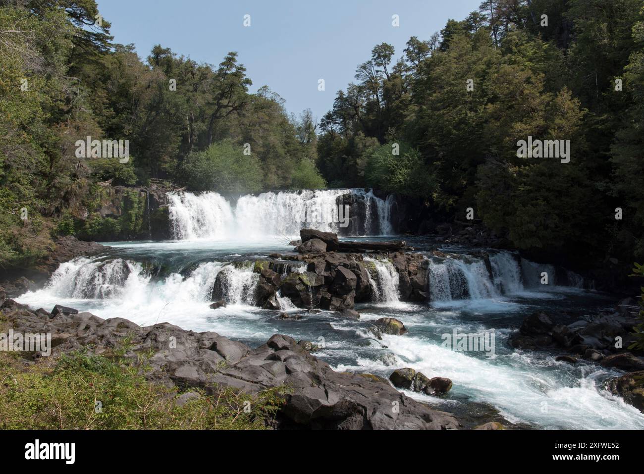 Leona falls hi-res stock photography and images - Alamy