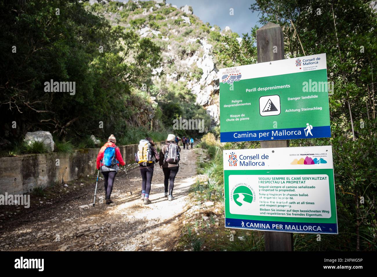 road to the refuge of Tossals Verds, Escorca, Mallorca, Balearic ...