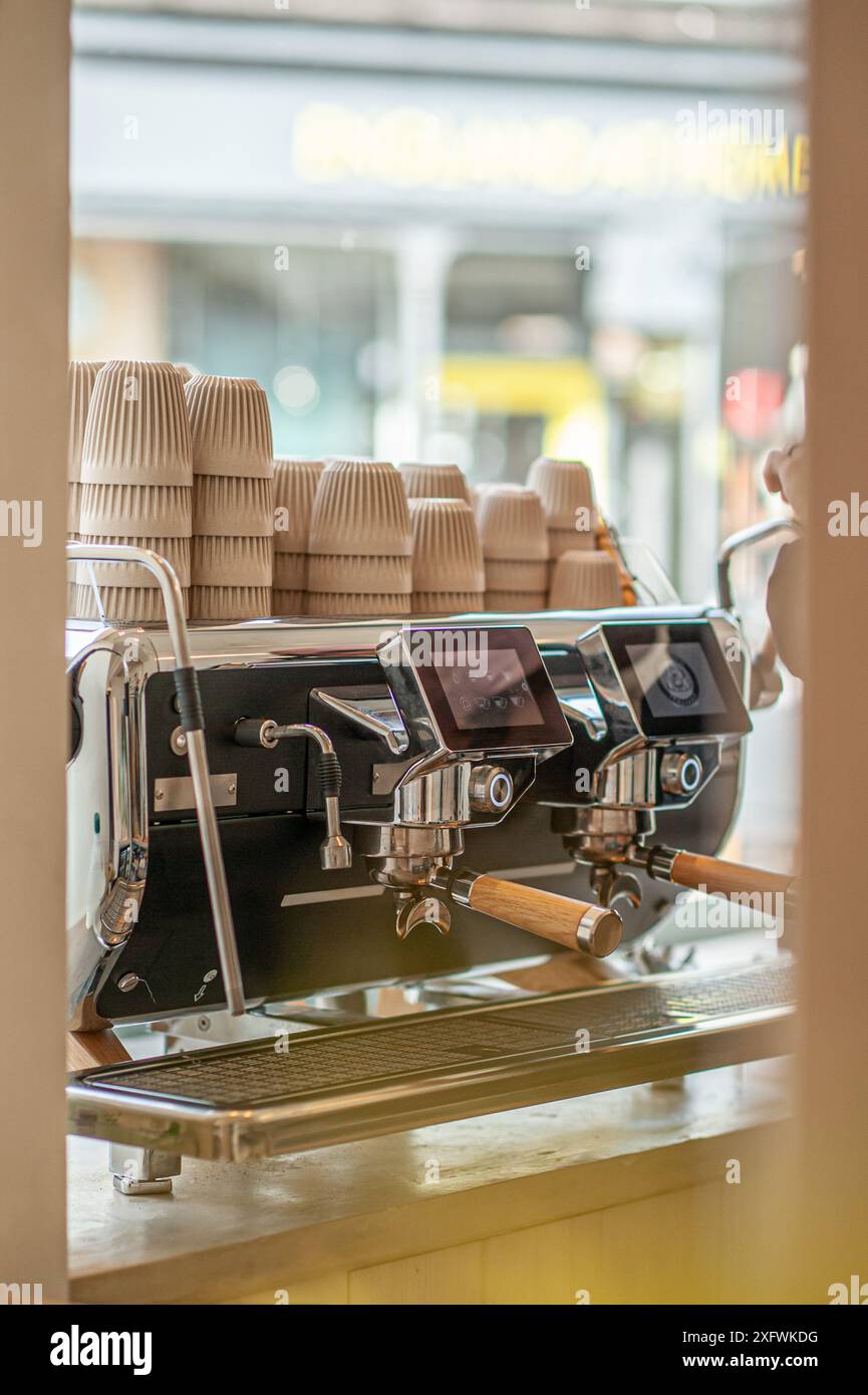 Minimalist coffee machine hi-res stock photography and images - Alamy