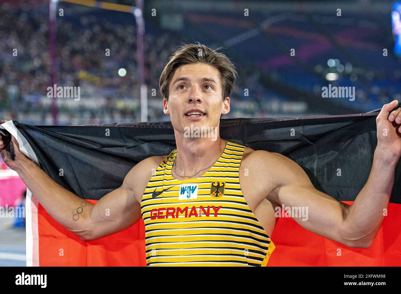 Oleg Zernikel (Germany), men's pole vault bronze medal at European ...