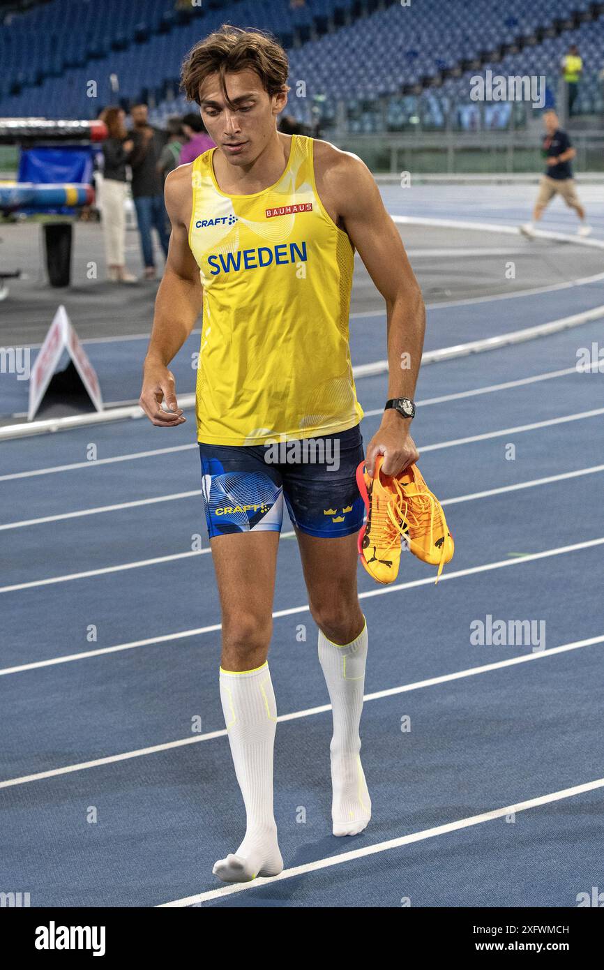 Armand Duplantis (Sweden), pole vault world record holder and gold ...