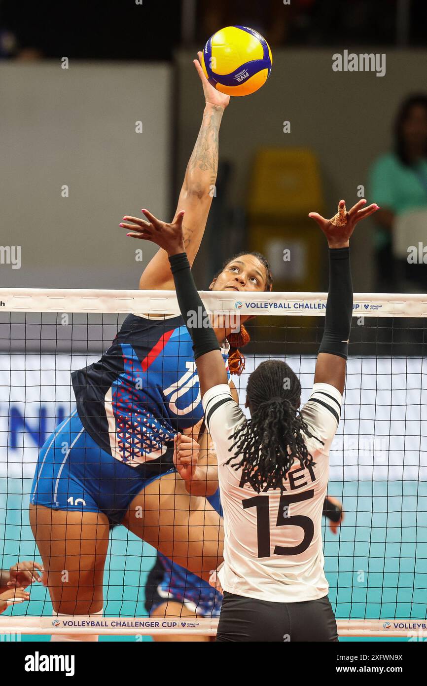 Manila, Philippines. 4th July, 2024. Diana Reyes (L) of Puerto Rico ...