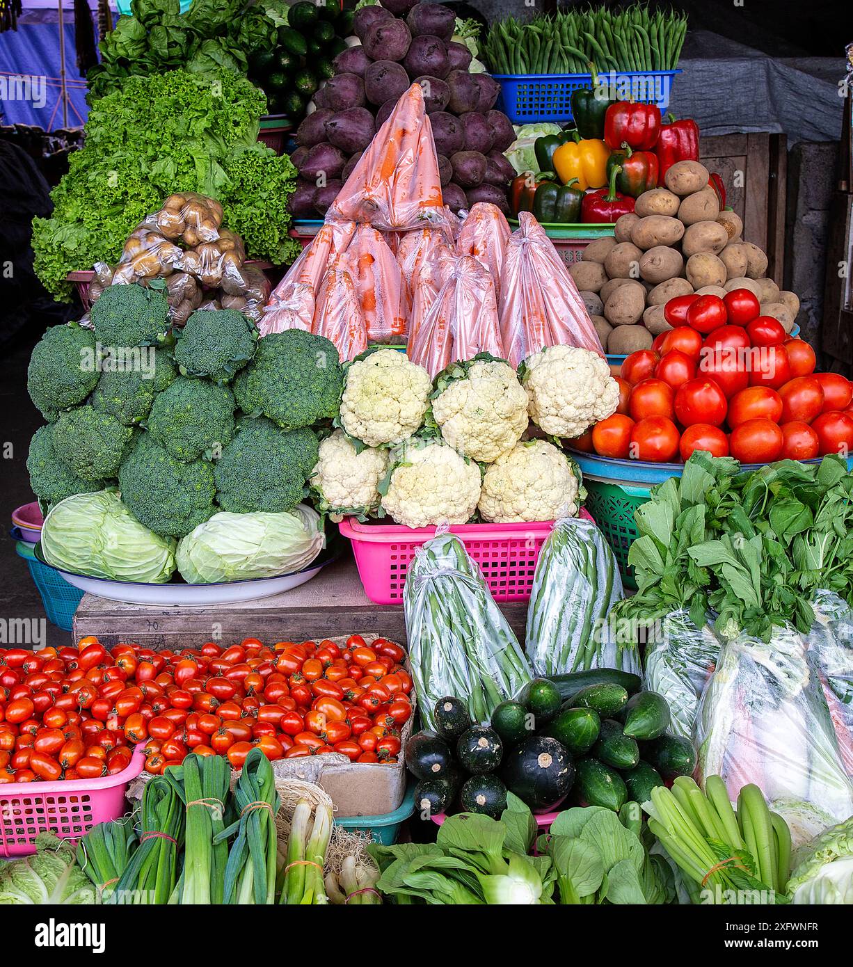 Lots fresh fruits vegetables hi-res stock photography and images - Alamy