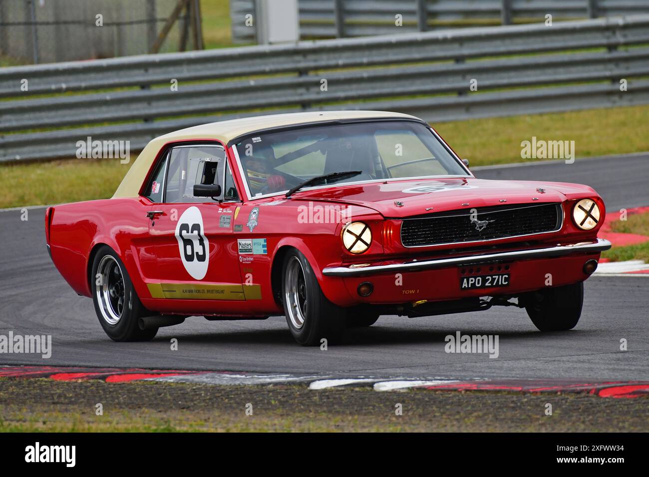 John Davison, Ford Mustang, HRDC Jack Sears Trophy for 1958-1966 ...